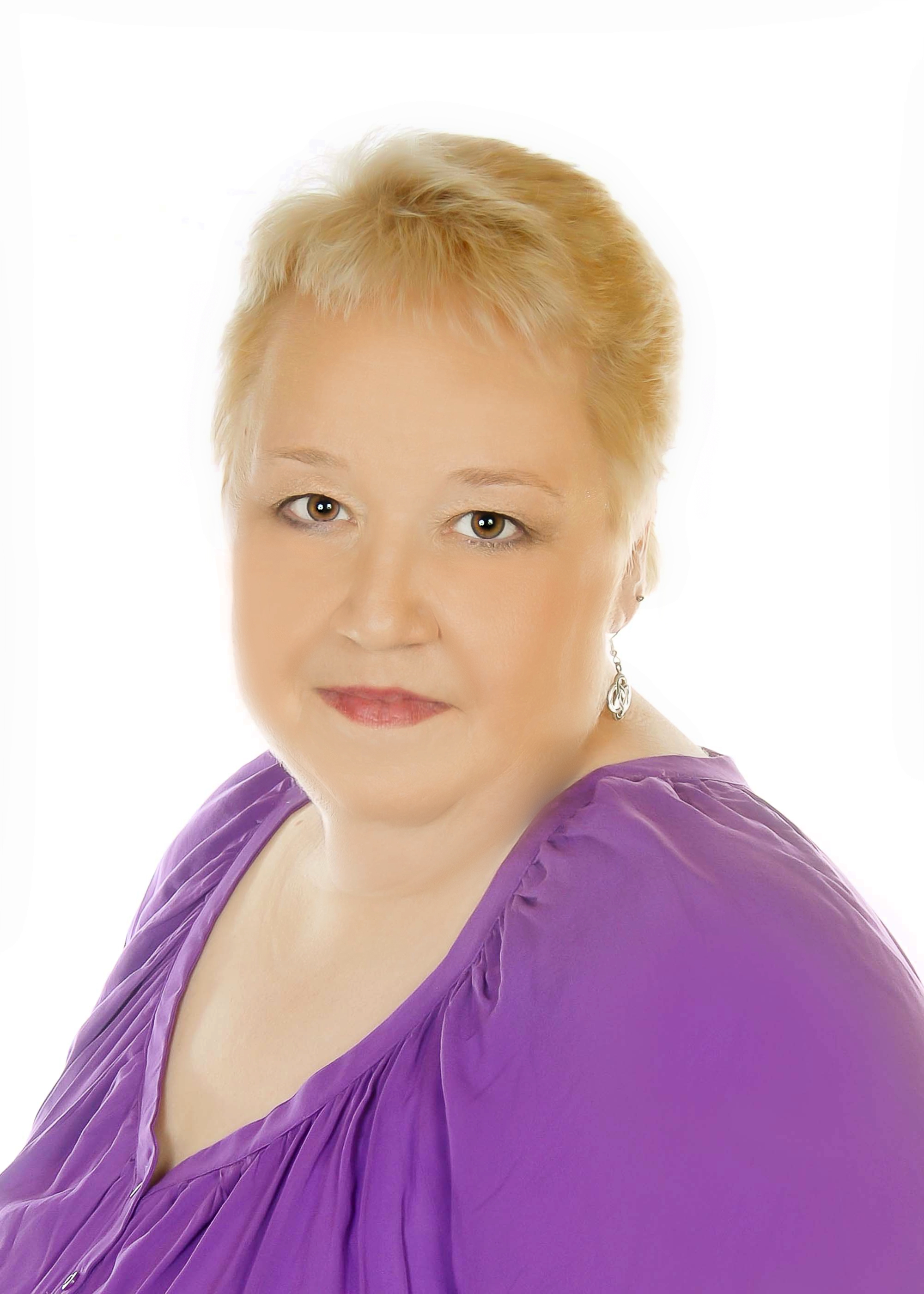 About JS Scott – Author JS Scott